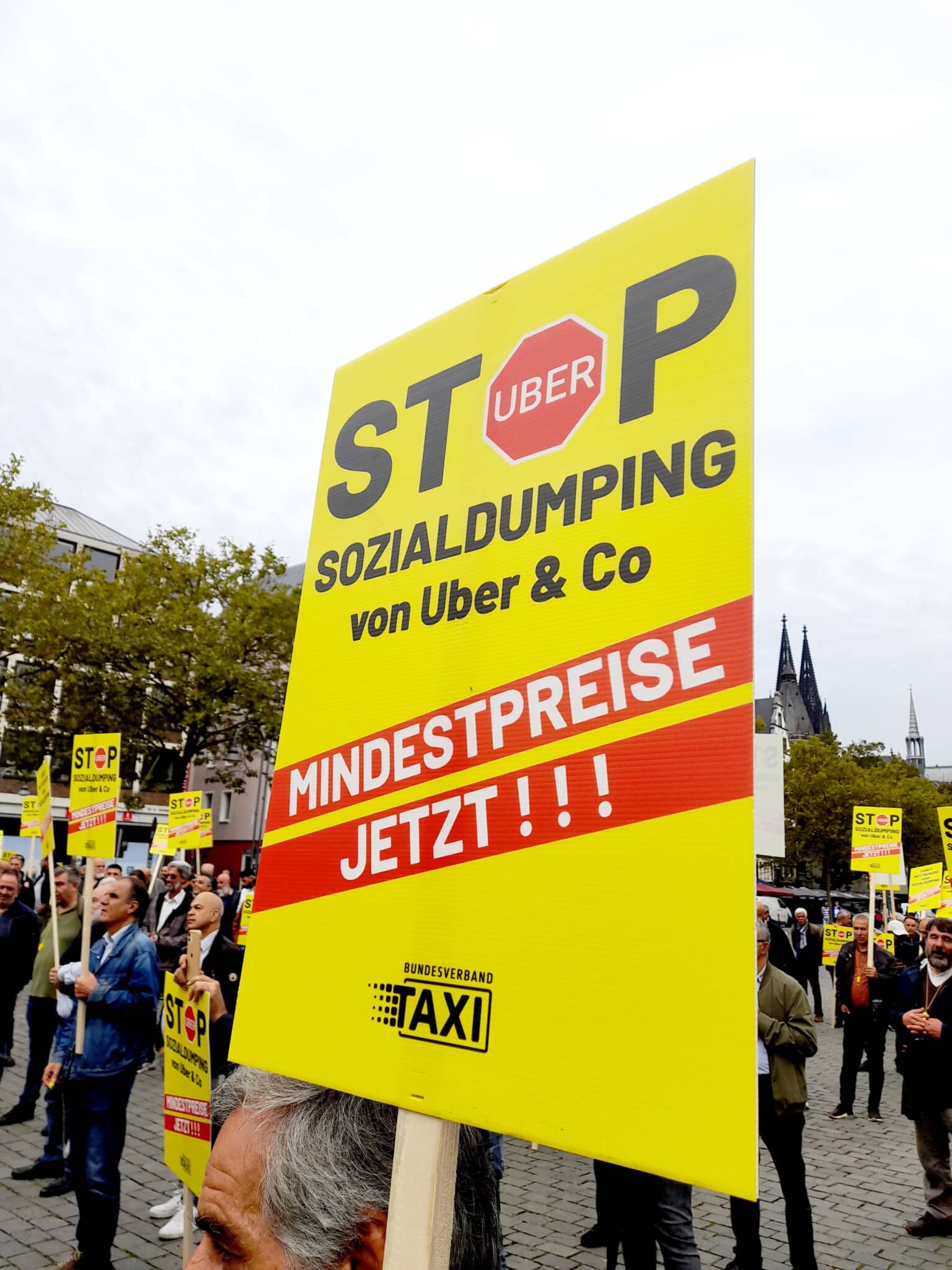 Immer mehr Städte setzen auf Mindestbeförderungsentgelte ...